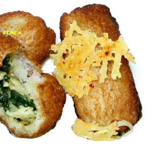 Double Cheese Dhamaka Spinach Bread Roll | Foodival